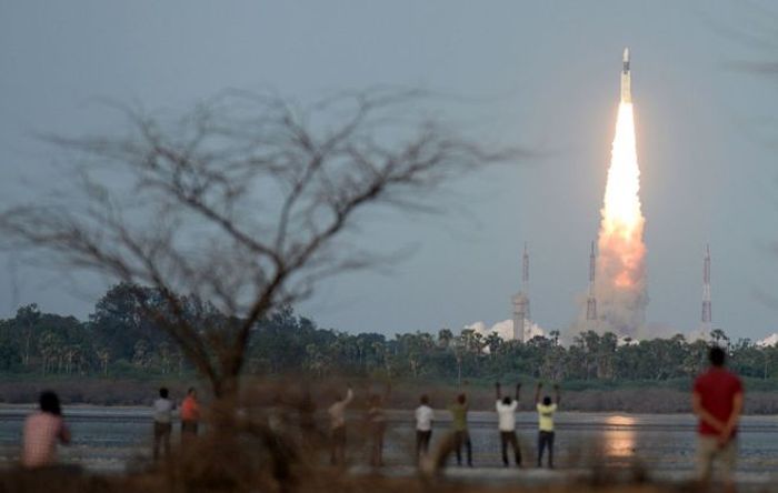 India Launches the Most Powerful Rocket the Country Ever Made | Space